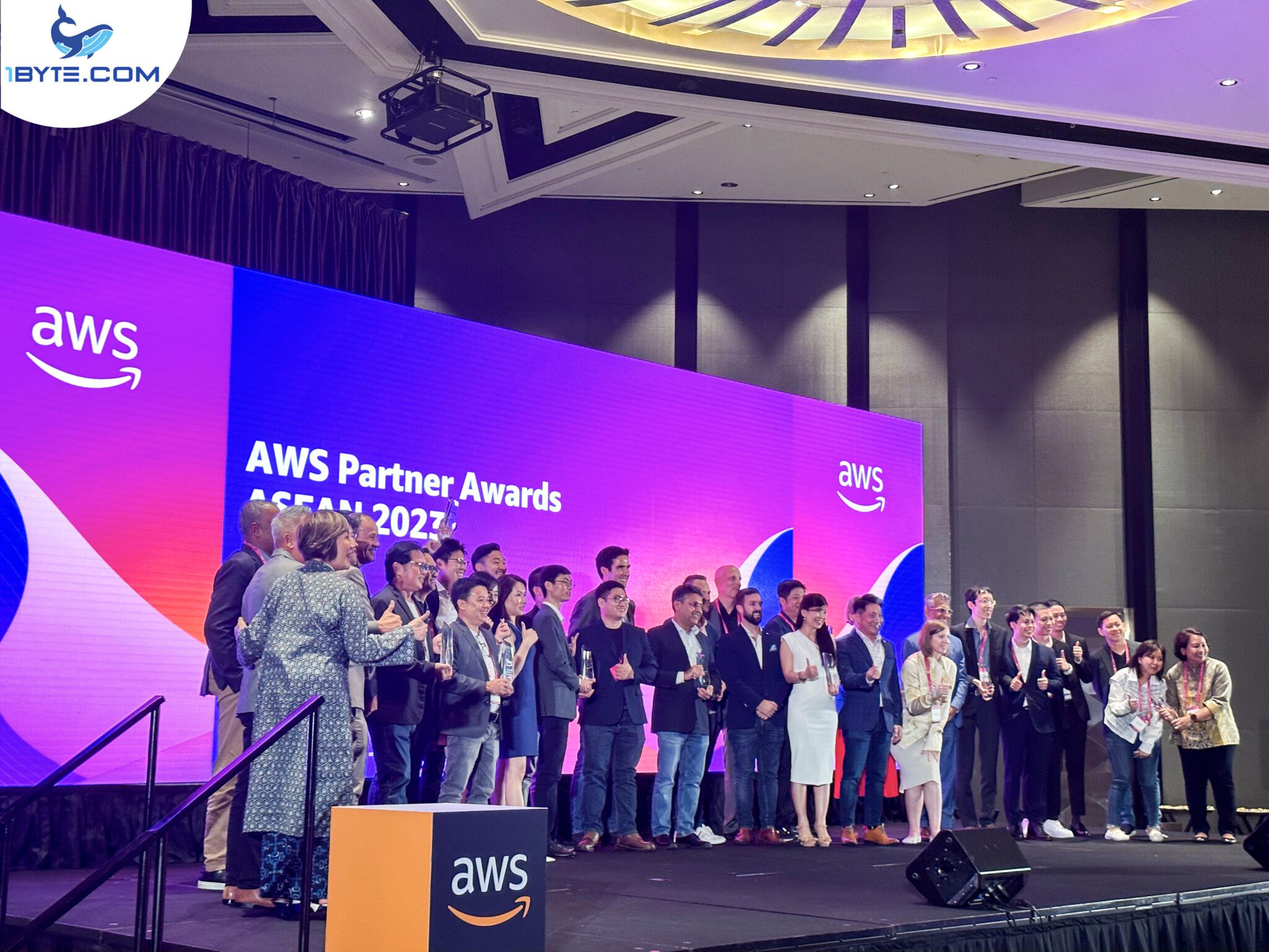 Unveiling 1Byte's Triumph: AWS Partner of the Year 2023 in the Emerging Market | 1Byte1Byte